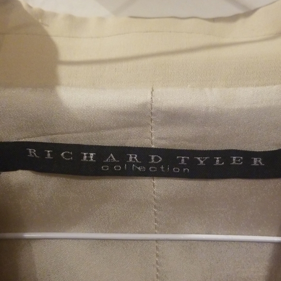 Richard Tyler | Jackets & Coats | Richard Tyler Suit Size 2 | Poshmark